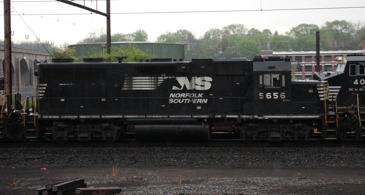NS 5656 (CR 7717) | Conrail Photo Archive